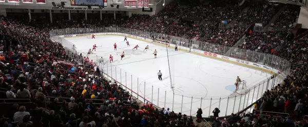 The Biggest NCAA Division I Hockey Arenas by Seating Capacity | Hockey ...